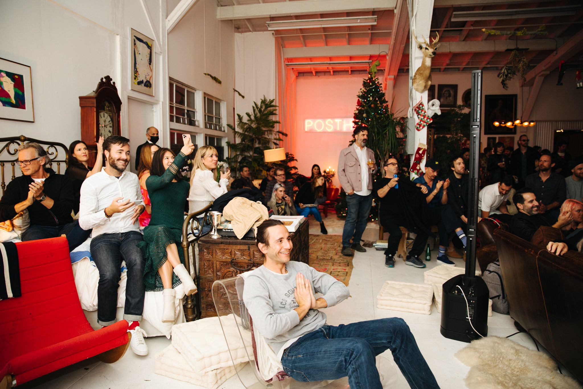 4 Reasons You Should Host a Salon Gathering ASAP - The Salon Host